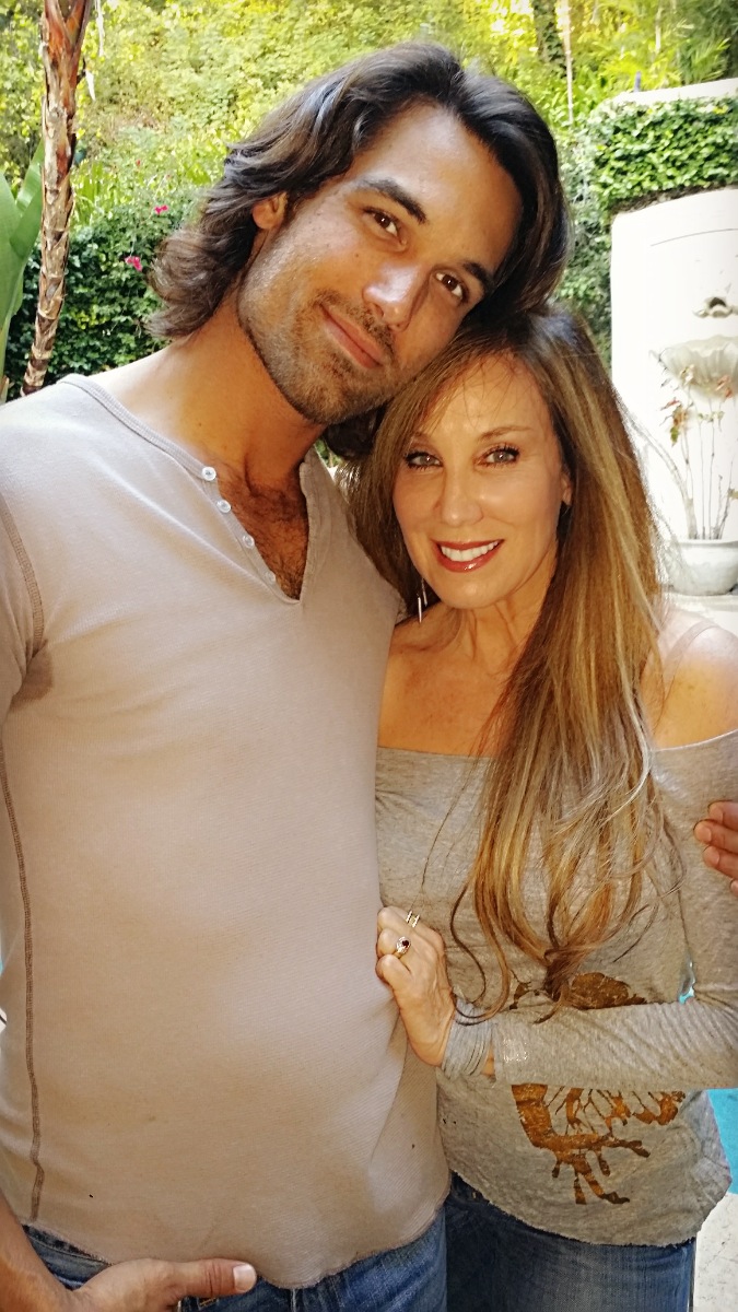 Cindy Cowan Entertainment » Woman To Woman Interview